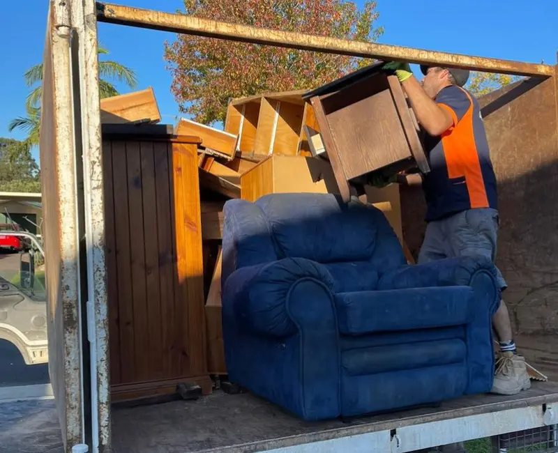 A Deceased Estate Clean Up With Compassion | Rov's